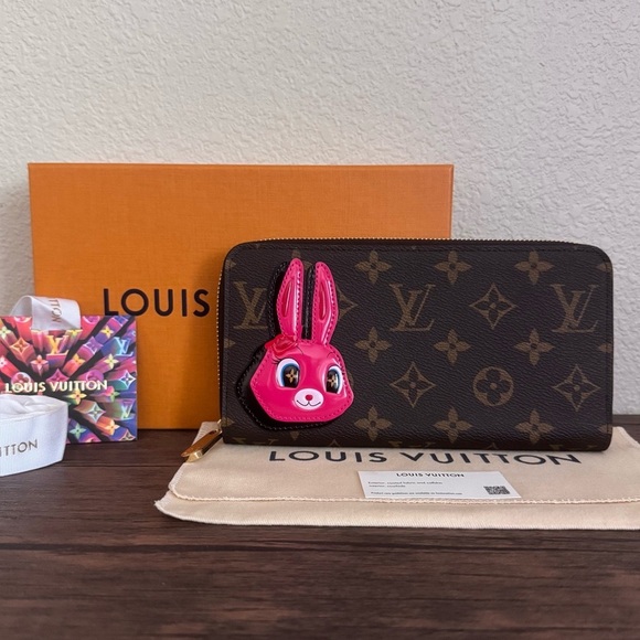 Louis Vuitton | Bags | New Louis Vuitton Limited Edition Calfskin ...